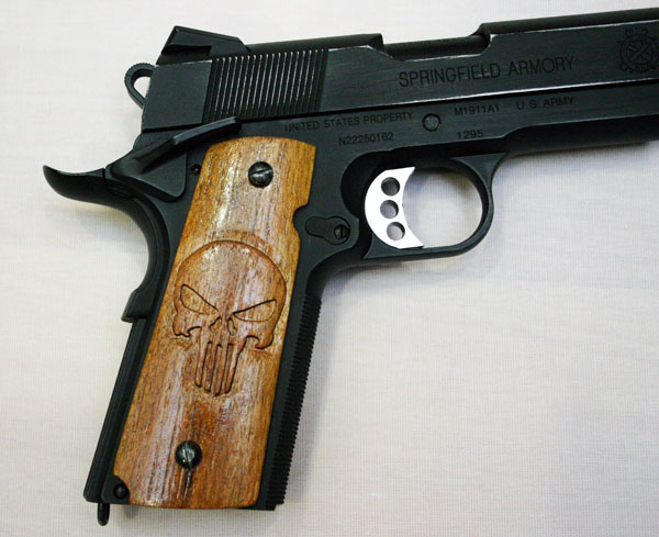 1911 Real Wood Grips with Skull Designs | Popular Airsoft: Welcome To ...