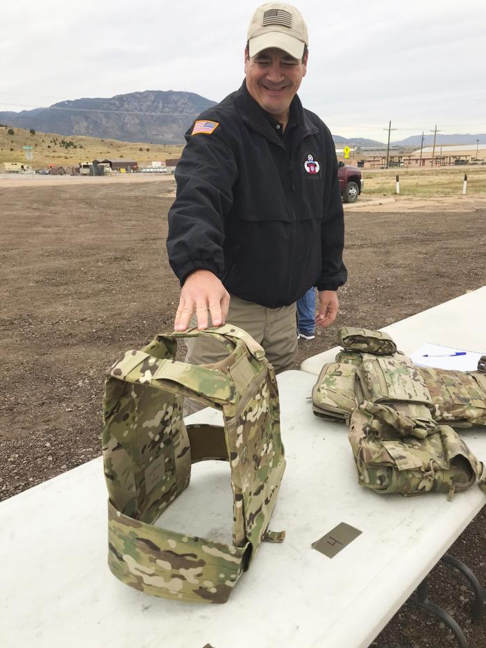 U.S. Army Completes Testing Of The New Modular Scalable Vest | Popular ...