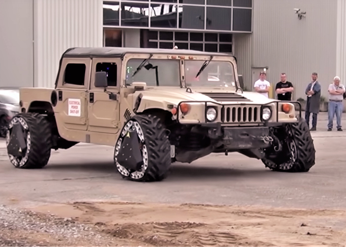 DARPA Shows Off Wheels That Turn Into Triangular Tank Tracks | Popular ...