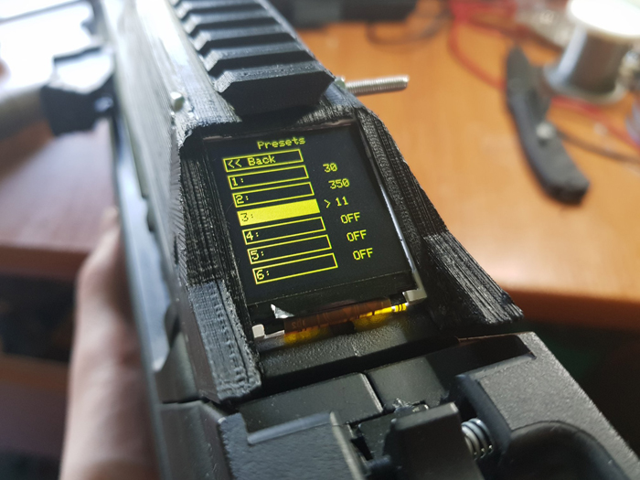 Somebody Built A Gun Mounted Computer For The FN F2000 AEG | Popular ...