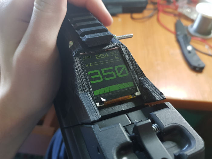 Somebody Built A Gun Mounted Computer For The FN F2000 AEG | Popular ...