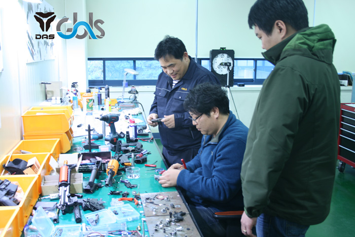 Will The GBLS DAS M4A1 Be The Airsoft Game Changer This Decade ...