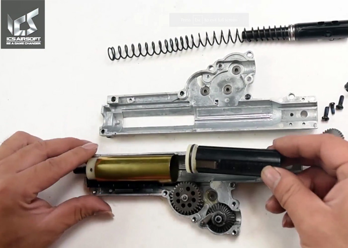 Howto: Replace Piston In ICS L85/L86 | Popular Airsoft