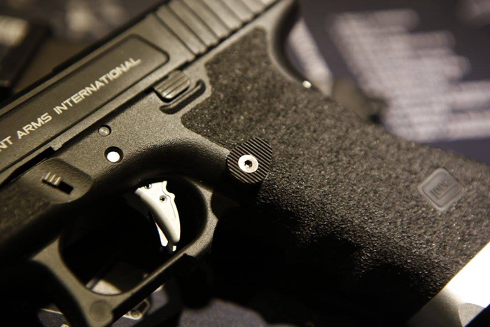 Impact Force Custom SAI-Style G17 GBB | Popular Airsoft: Welcome To The ...