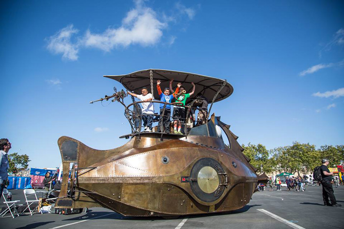 Megabots, Smallbots And More At The Maker Faire Bay Area 2015 | Popular ...