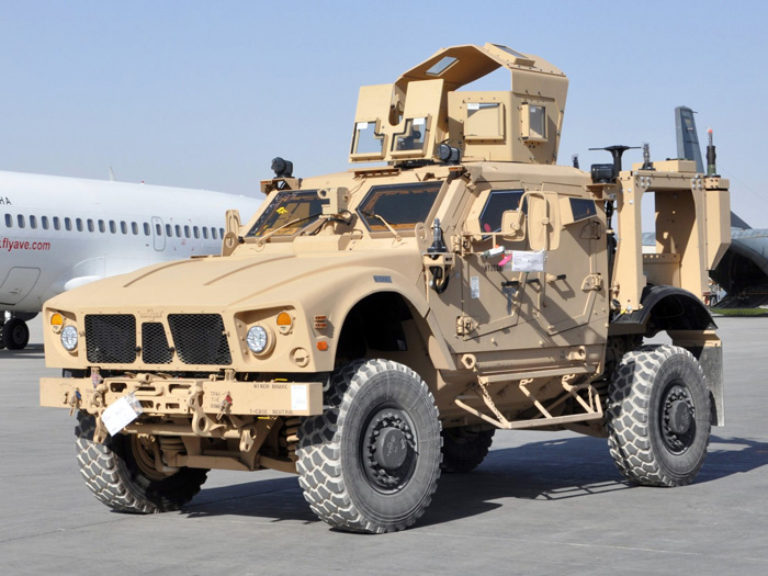 Oshkosh Defense Wins Contract To Build The Humvee Replacement | Popular ...