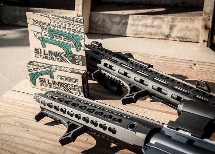Strike Industries LINK Curved ForeGip | Popular Airsoft