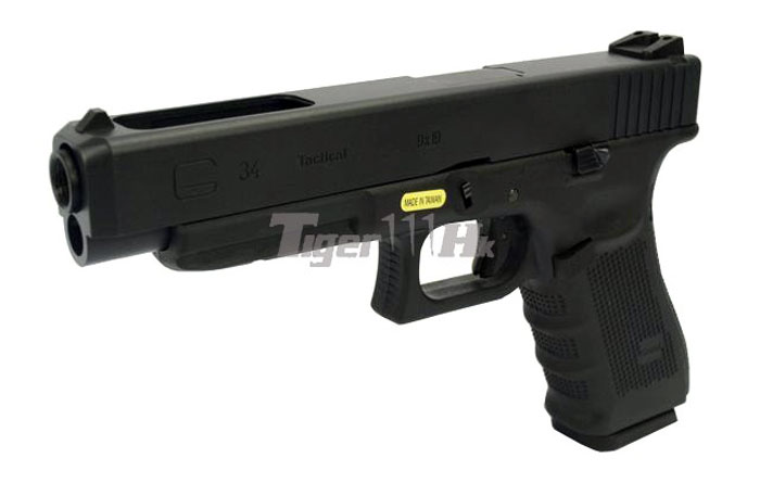 WE G34/35 Pistols & VFC M27 & UMP | Popular Airsoft: Welcome To The ...