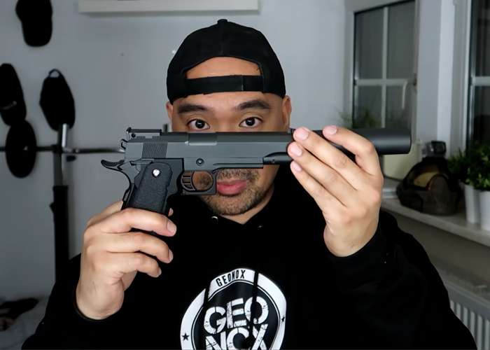 Geonox Airsoft: Rayline G.6 Springer Airsoft Pistol | Popular Airsoft ...