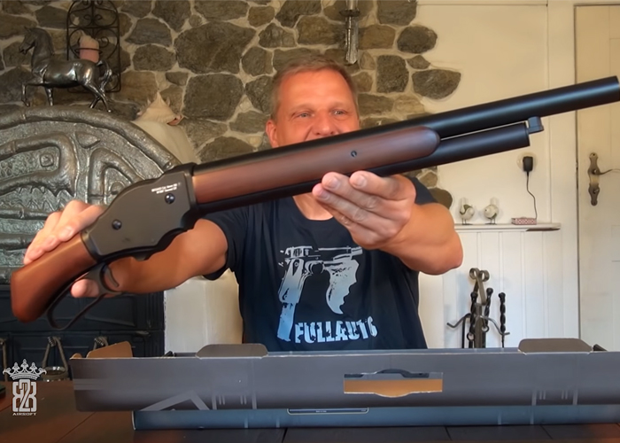BB2K Airsoft: S&T M1887 Shell Ejecting Terminator Shotgun BB2K Airsoft: S&T M1887 Shell Ejecting Terminator Shotgun