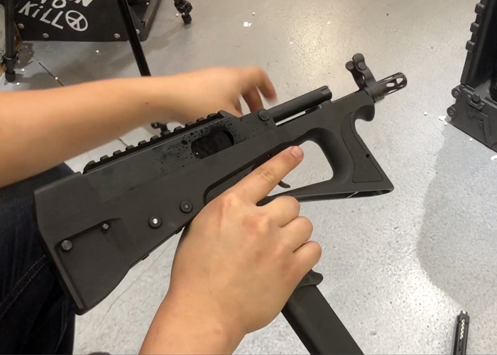 Kalashnikov Concern Unveils RPL-20 LMG & Improved AK-12 At Army-2020 ...