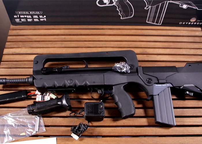 Cybergun FAMAS F1 EVO AEG | Popular Airsoft: Welcome To The Airsoft World