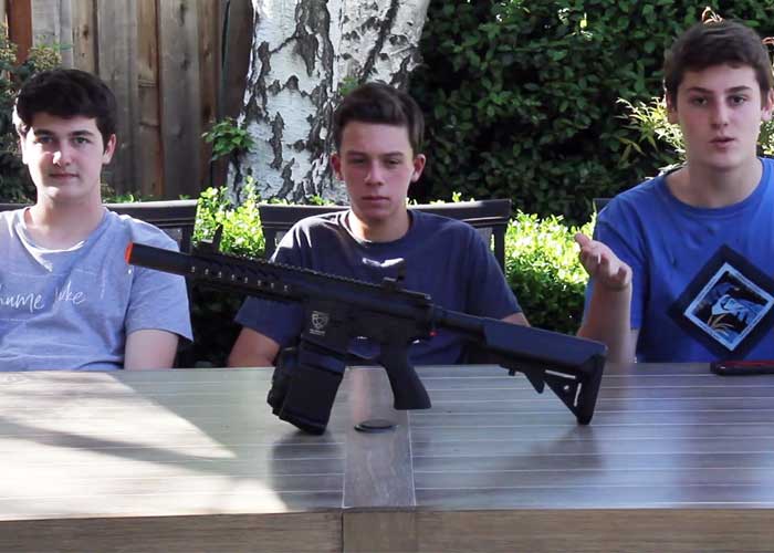 APS URX Raptor AEG Review | Popular Airsoft: Welcome To The Airsoft World