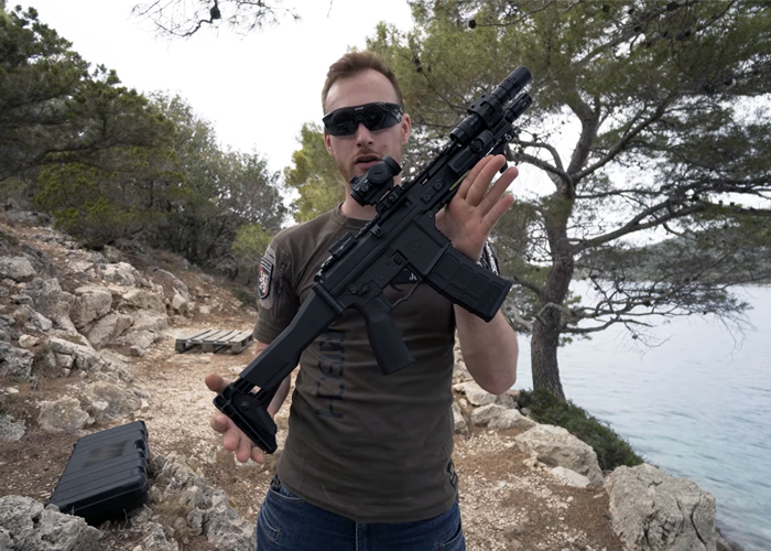 Josef Mucha's GHK Airsoft G5 Gas Blowback | Popular Airsoft: Welcome To ...