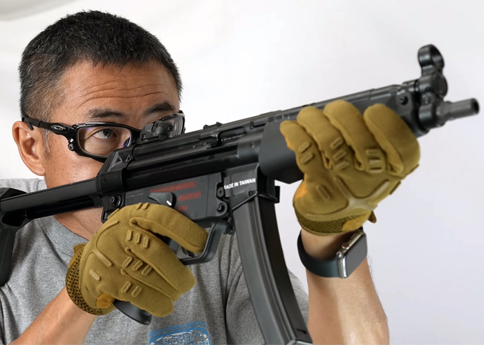 Mach Sakai's VFC MP5A5 GBB SMG Review | Popular Airsoft: Welcome To The ...