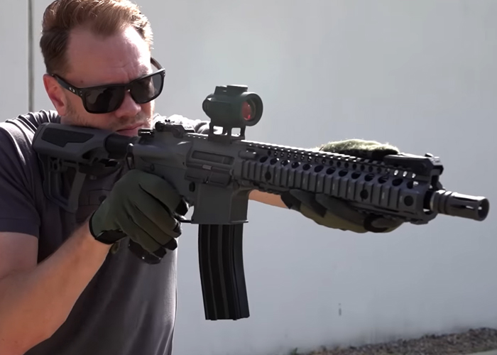 Evike.com's EMG ICS Daniel Defense MK18 Review | Popular Airsoft: Welcome To The Airsoft World
