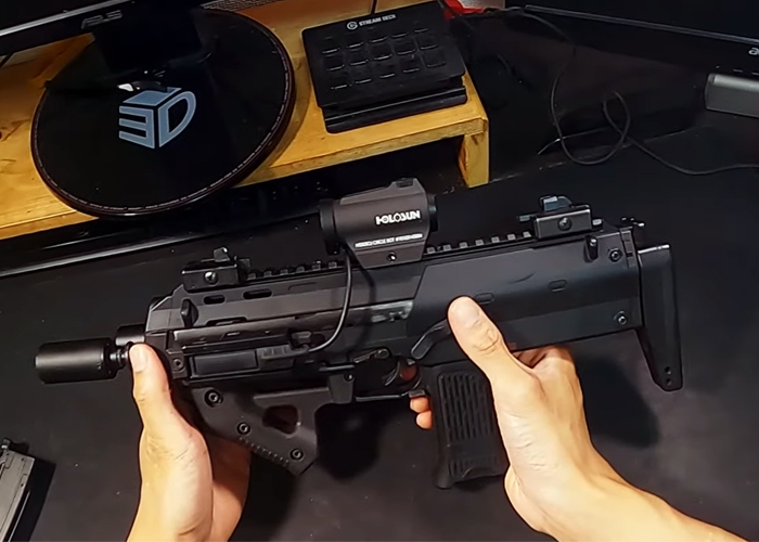 Tokyo Marui MP7A1 GBB Unboxing | Popular Airsoft: Welcome To The Airsoft World