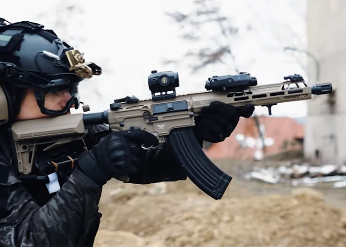 Litebuck Strobe Light Series Video | Popular Airsoft: Welcome To The ...