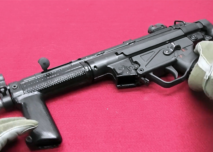 VFC MP5 GBB V2 MP5A3 FBI HRT Configuration | Popular Airsoft: Welcome ...