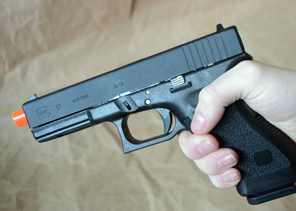 Elite Force Glock 17 Gen 3 GBB Pistol Unboxing | Popular Airsoft: Welcome To The Airsoft World