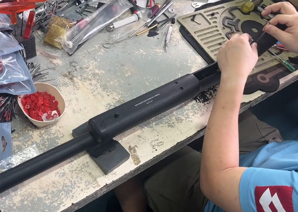 APS APM40 Takedown For Maintenance | Popular Airsoft: Welcome To The Airsoft World