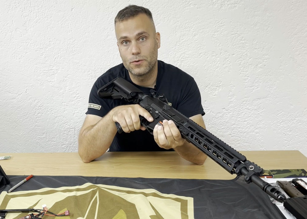 Angry Unicorns Airsoft: E&C EC25 MCC AEG | Popular Airsoft: Welcome To ...