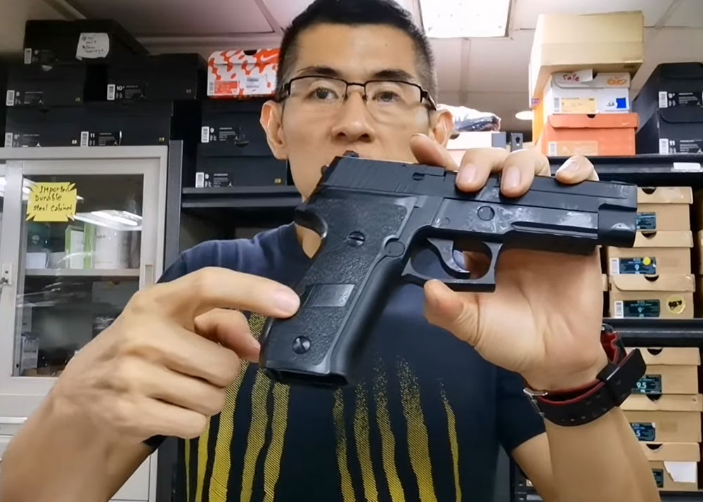 KJ Works KP-01 Unboxing & Testing | Popular Airsoft: Welcome To The ...