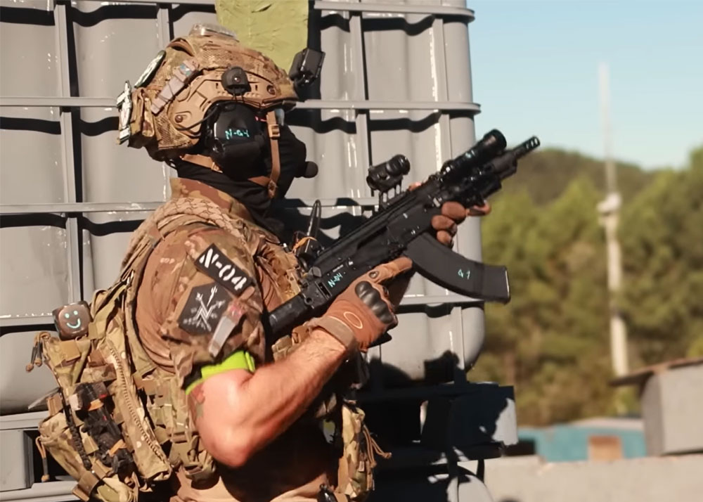 Simply Aritz's Tokyo Marui AKX GBB Gameplay | Popular Airsoft: Welcome ...