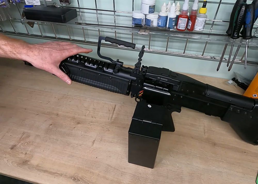 A&K M60 AEG Unboxing | Popular Airsoft: Welcome To The Airsoft World