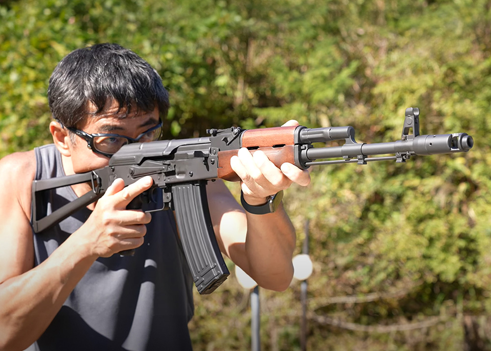 Mach Sakai Reviews The APS AKS74 EBB | Popular Airsoft: Welcome To The ...