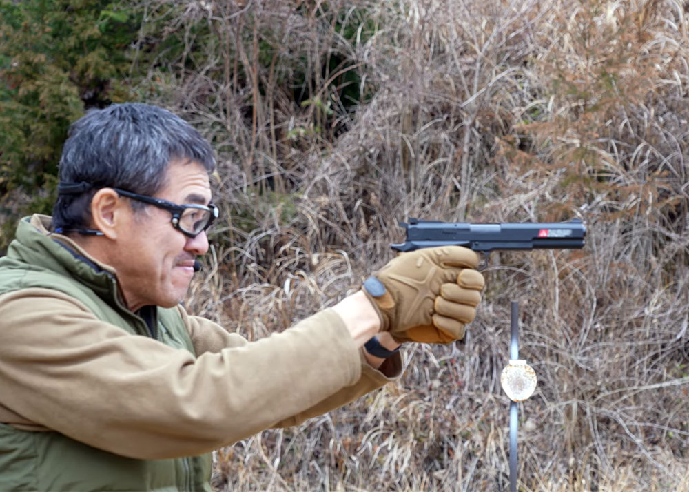 Mach Sakai With The Tokyo Marui Automag 3 Springer | Popular Airsoft: Welcome To The Airsoft World