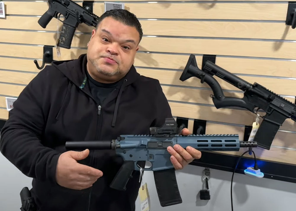 AR Pistol vs. AR Rifle | Popular Airsoft: Welcome To The Airsoft World