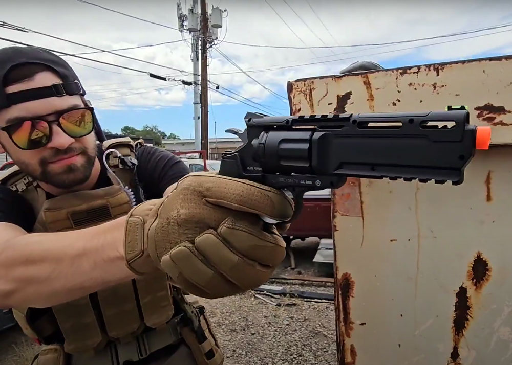 Elite Force H8R Airsoft Revolver At Combat Sport Supply | Popular Airsoft: Welcome To The ...