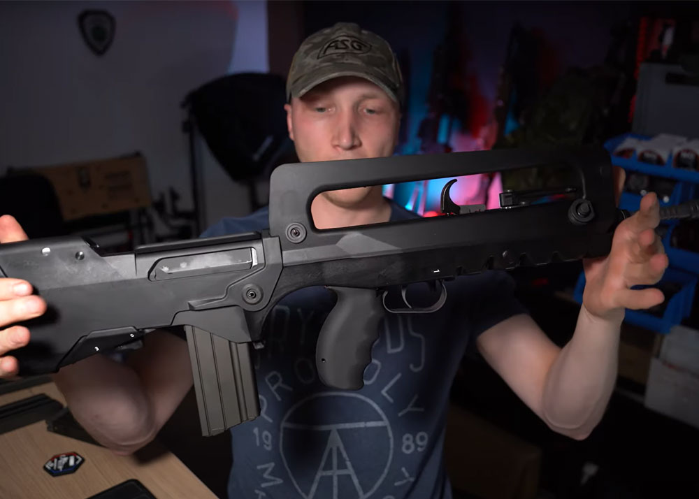 Heavy Recoil Club's First Look At The FAMAS F1 GBBR | Popular Airsoft ...