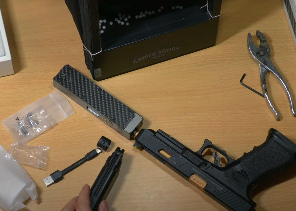 Testing The T238 Daybreak Tracer Unit | Popular Airsoft: Welcome To The ...