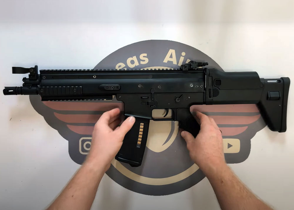 Pheas Airsoft Unboxes The Double Bell 803B SCAR-L | Popular Airsoft ...