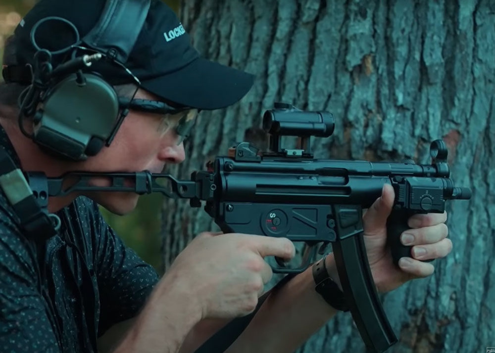 Blue Jean Operator With The PTR 9KT (RS) | Popular Airsoft: Welcome To The Airsoft World