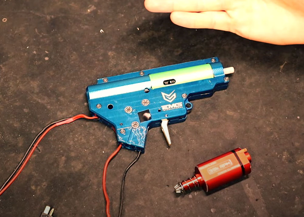 Real Deal Brushless 39k Adjustable Motor Install | Popular Airsoft ...