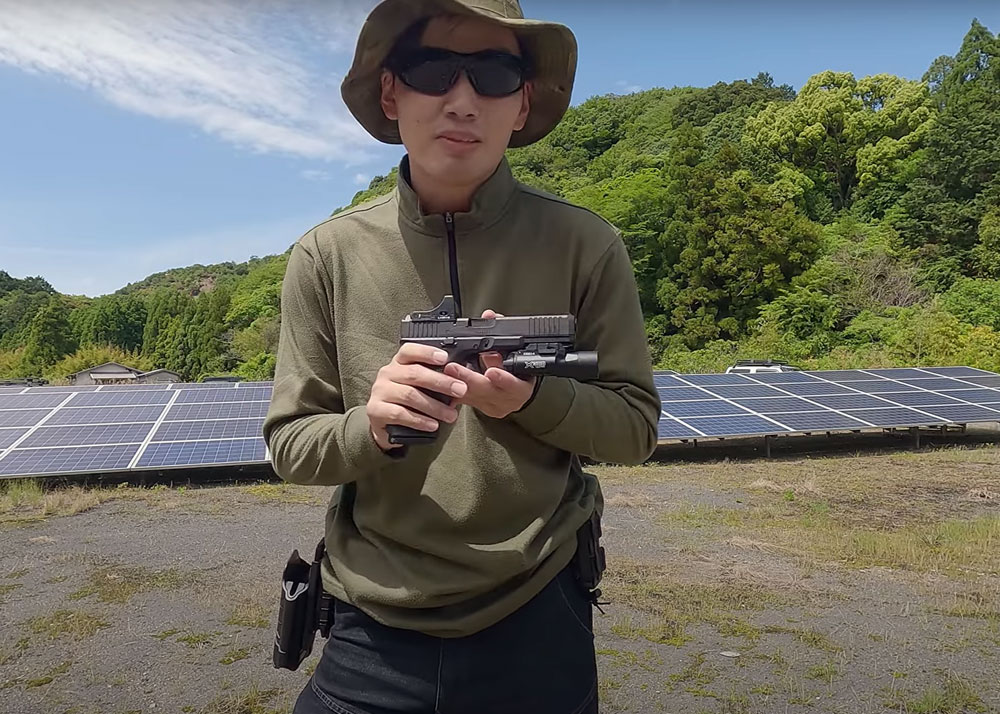 Shinzaki Airsoft On The Tokyo Marui Glock 17 Gen5 MOS GBB | Popular ...