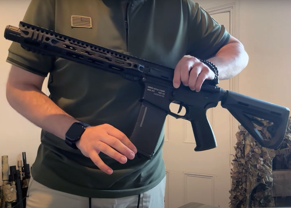 Snowy Airsoft: Is This The Best AEG Ever Made? | Popular Airsoft ...