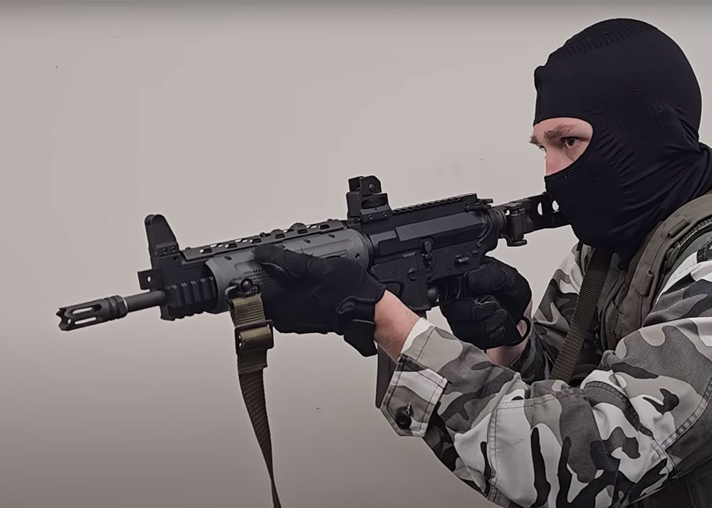 Explosive Enterprises Custom Airsoft LR-300 GBBR Build | Popular ...