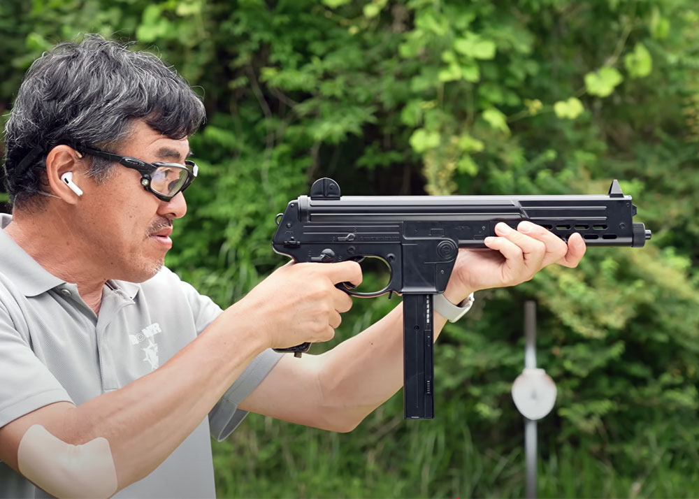 Mach Sakai: Yonezawa Walther MPL | Popular Airsoft: Welcome To The ...