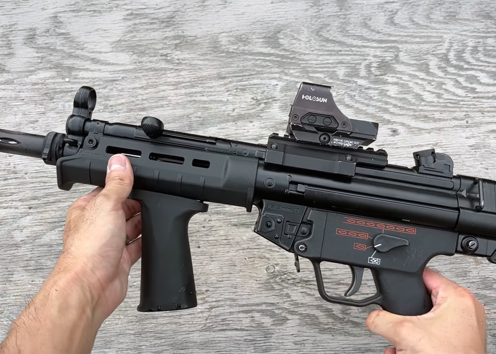 MP5 M-Lok Gang Grip For Airsoft | Popular Airsoft: Welcome To The ...