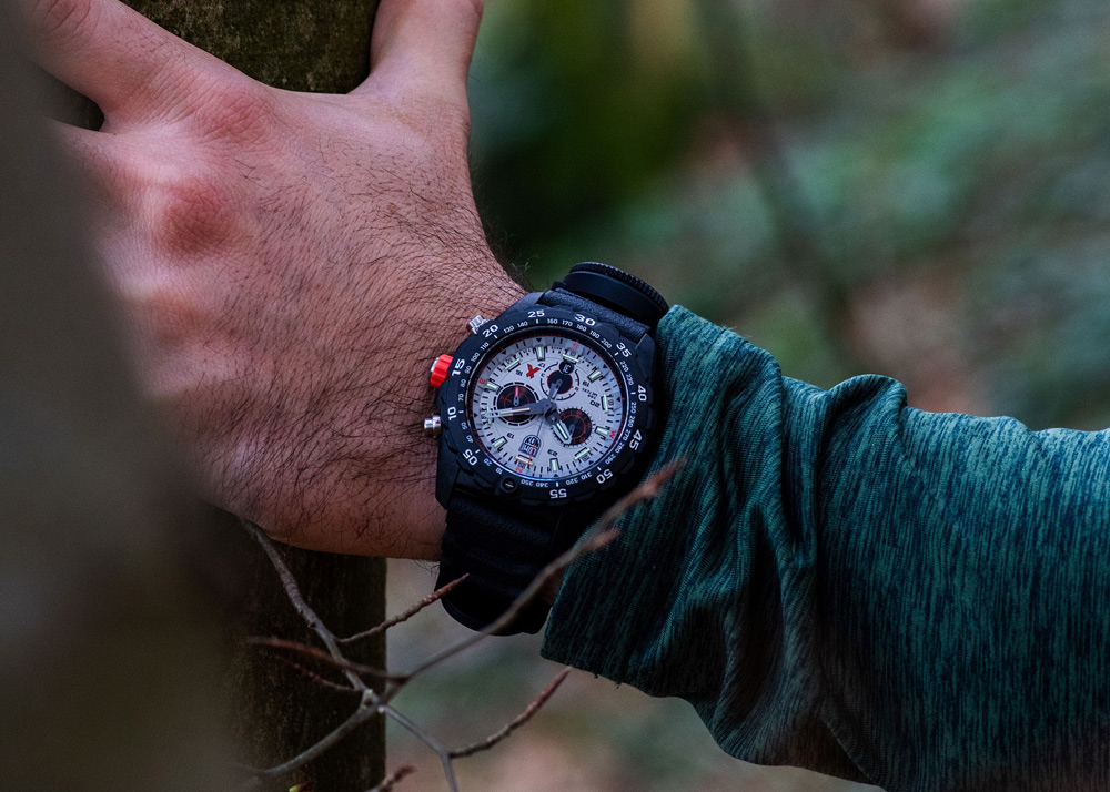 Military 1st: Luminox Bear Grylls Survival Master Outdoor Explorer ...