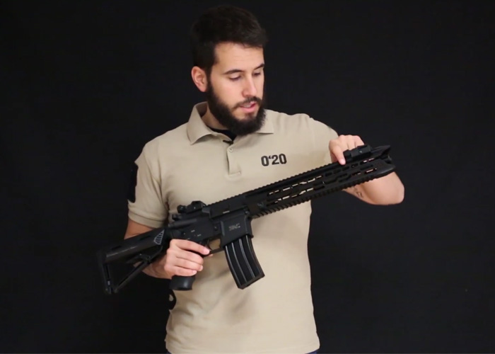 0'20 Magazine: SRC's "Snake" Airsoft Rifles | Popular Airsoft: Welcome ...