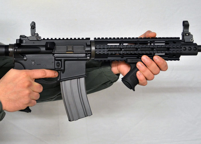 Stark Equipment SE5 Express Grip | Popular Airsoft: Welcome To The ...