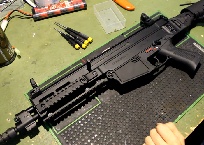 ASG CZ 805 Bren Review & Disassembly | Popular Airsoft: Welcome To The ...