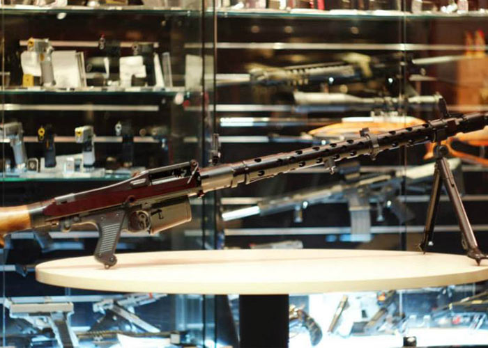 Public Enemy: RWA MG34 Photos | Popular Airsoft: Welcome To The Airsoft ...