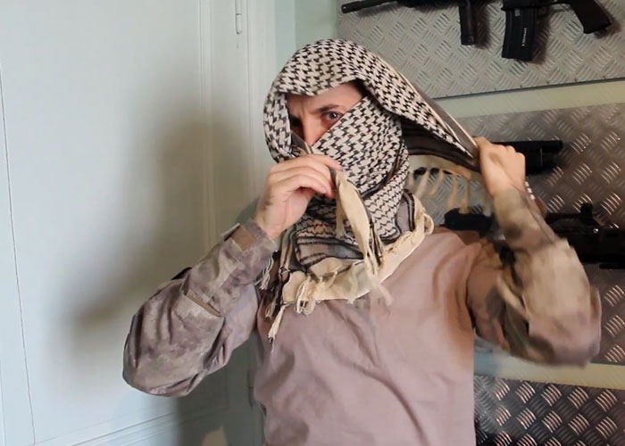 TBC: How To Wear A Shemagh | Popular Airsoft: Welcome To The Airsoft World