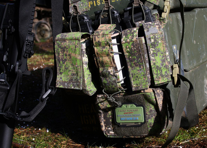 Extreme Gear Labs 3Mag MAMMUT Rig | Popular Airsoft: Welcome To The ...